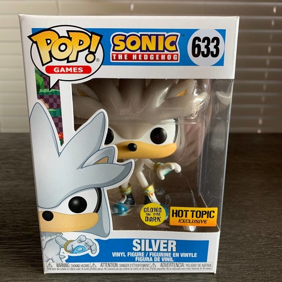 Funko | Other | Funko Pop Silver 633 Sonic The Hedgehog Glows In The ...